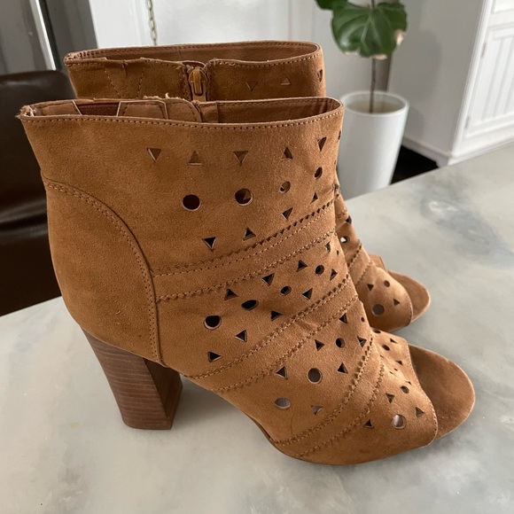 torrid | Shoes | Torrid Cognac Cut Out Peep Toe Chunky Heel Ankle ...